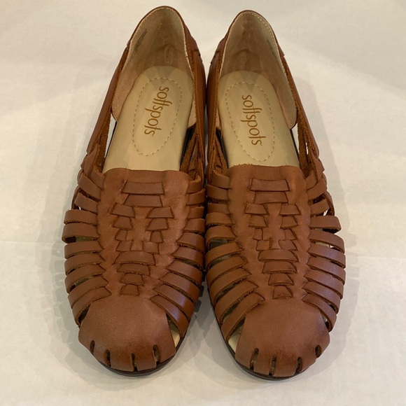 Softspots | Shoes | Nwot Softspots Trinidad Huarache Flats In Rust ...
